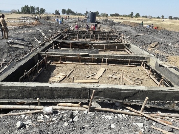 Neues von der Baustelle – Neuigkeiten von „Schulprojekte nahe Welkite ...